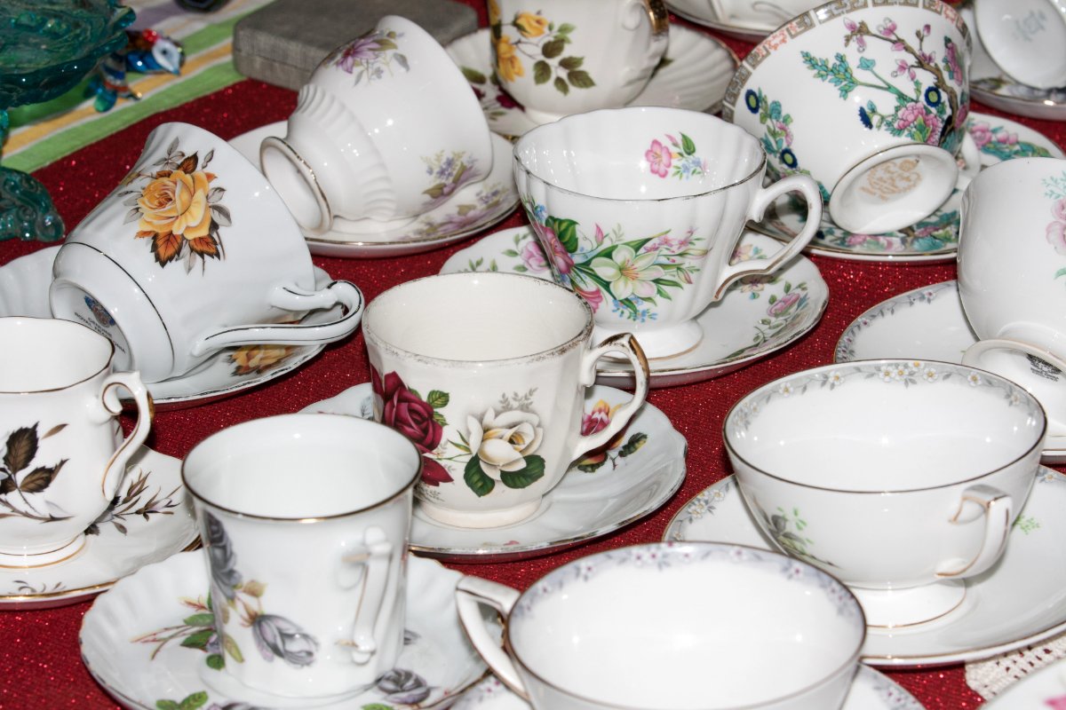 Why Are Old Teacups So Valuable? (15 Rare Pieces to Add to Your Collection)
