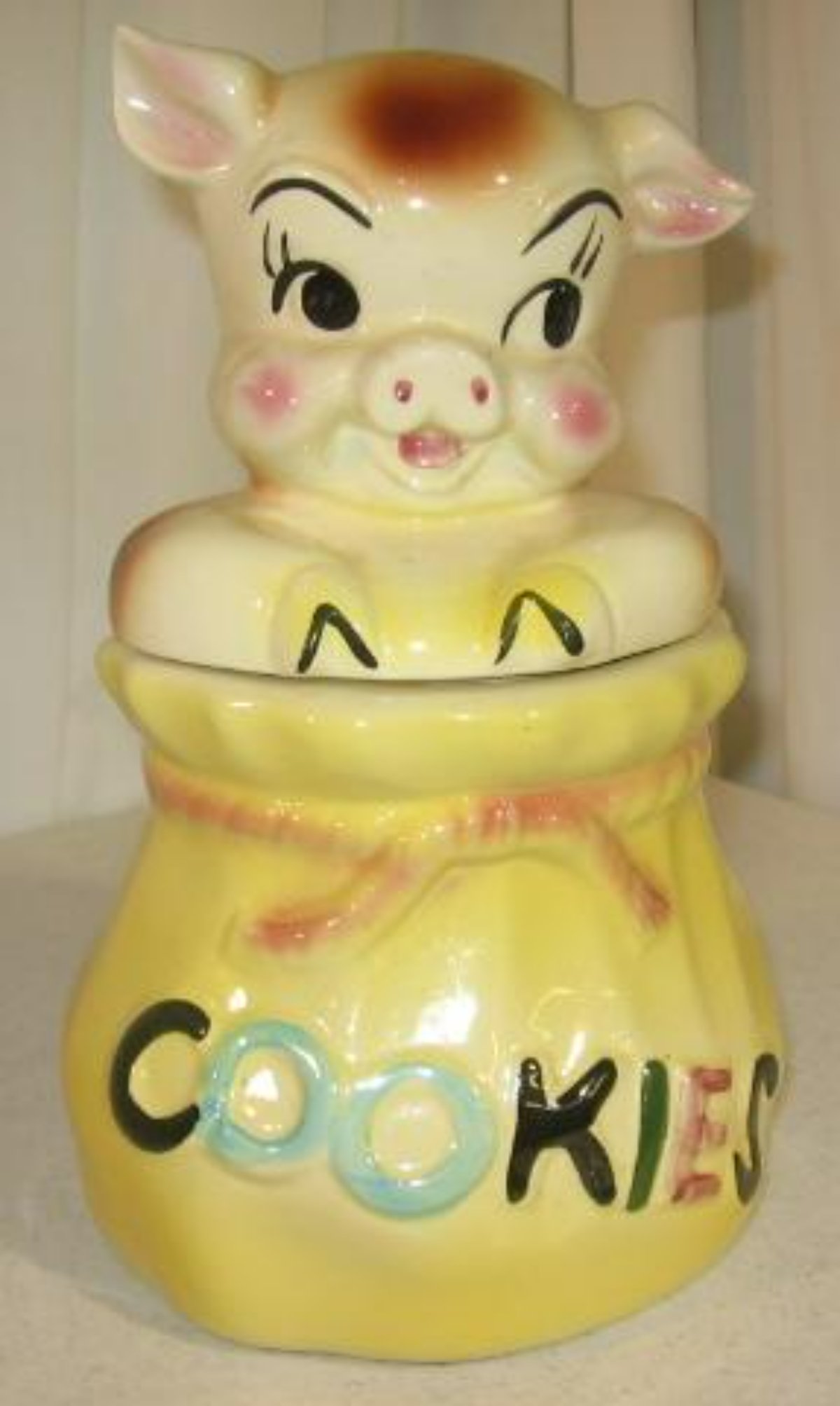 Old Cookie Jars Worth Money: 14 Vintage & Antique Picks to Look Out For