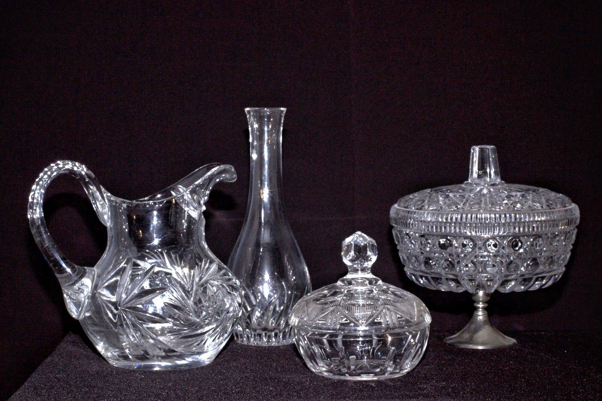 Vintage Crystal Glassware: How to Identify & Value (with Rare Finds)